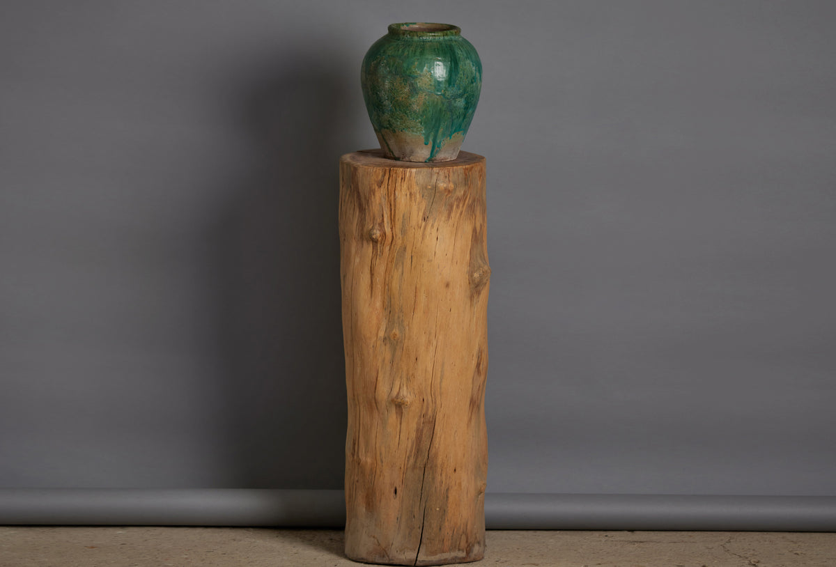 Tamarind Log Pedestal – Michael Trapp